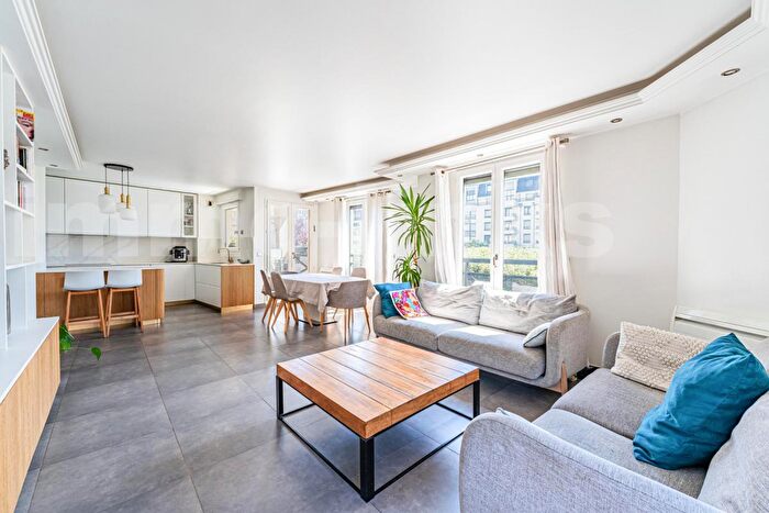 Appartement 4 pièces à Charenton-le-Pont, Centre ancien, à vendre