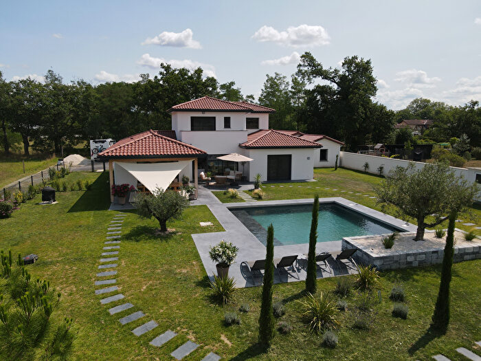 Maison à vendre - Cleppé - 7 pièces - 5 chambres