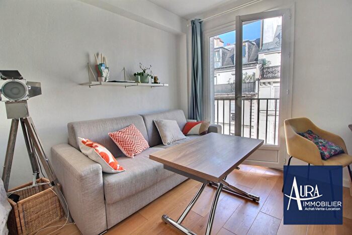 Paris 10ème, Goncourt, Canal Saint-Martin : Appartement 1 pièce à vendre
