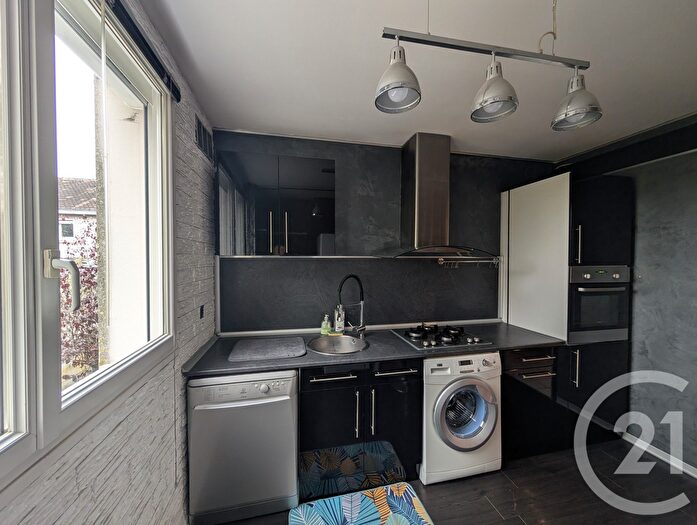 Appartement à vendre - Châteauroux, Bitray, La Belle Etoile, Le Buxerioux, Le Fontchoir - 4 pièces - 3 chambres