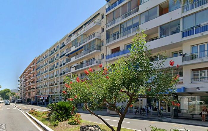 Cagnes-sur-Mer, Le Cros de Cagnes, Les Vespins - Appartement 1 pièce à louer