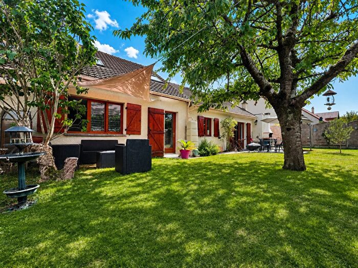 Les Clayes-sous-Bois, Centre-ville - Maison 6 pièces à vendre