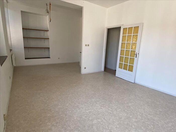 Toul, Centre-ville : Appartement 2 pièces à louer