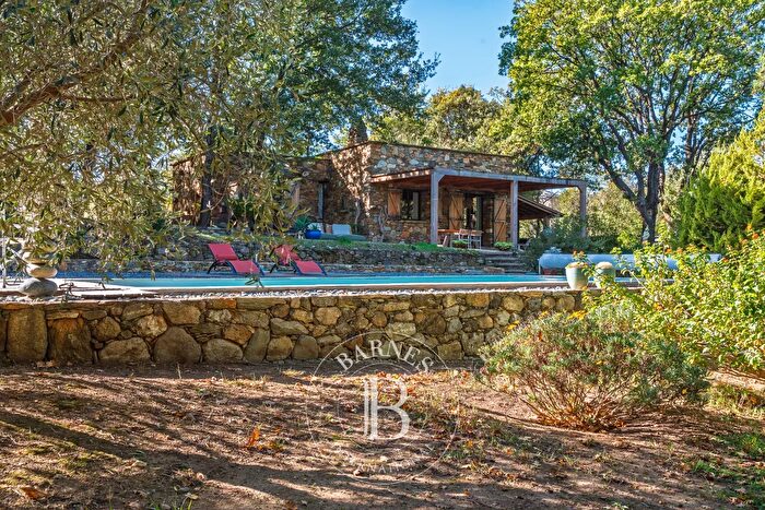 Maison à vendre - Barbaggio - 5 pièces - 3 chambres