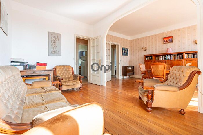 Saint-Maur-des-Fossés, Vieux-Saint-Maur : Appartement 4 pièces à vendre