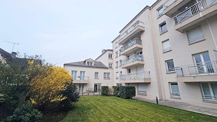 Appartement à louer - Saint Martin, Le Plessis-Trévise - 1 pièce