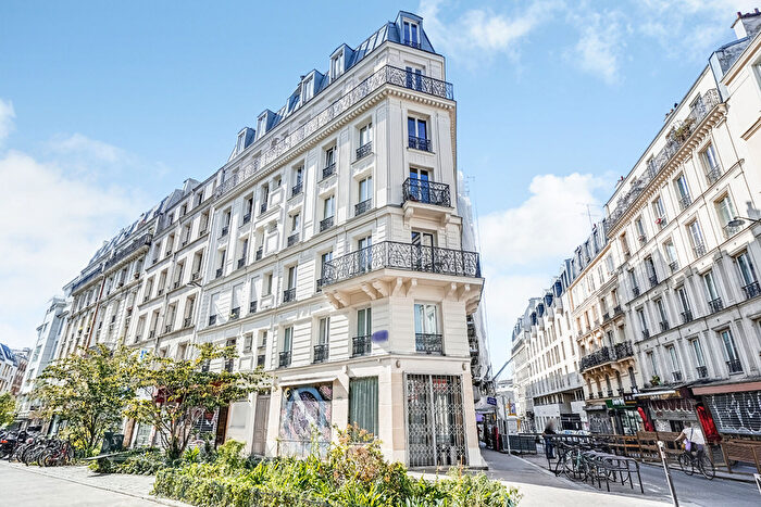 Appartement 1 pièce à vendre à Paris 11ème, Belleville, Saint-Maur