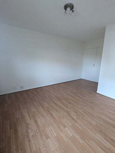 Appartement à louer - Le Kremlin-Bicêtre, Les Coquettes, Les Plantes - 2 pièces - 1 chambre