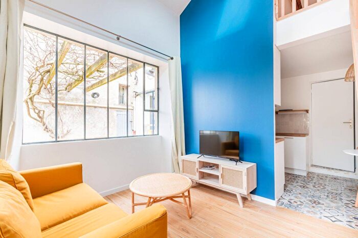 Appartement à louer - Nord, Palaiseau - 2 pièces - 1 chambre