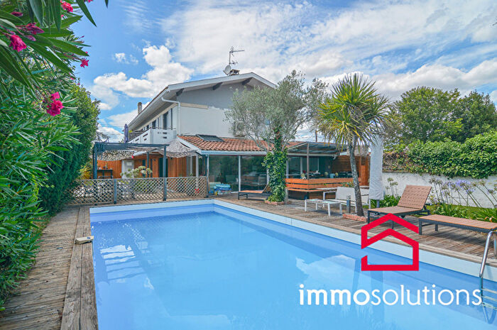 Maison à vendre - Villenave-dOrnon, Pontac, La Générale - 10 pièces - 7 chambres