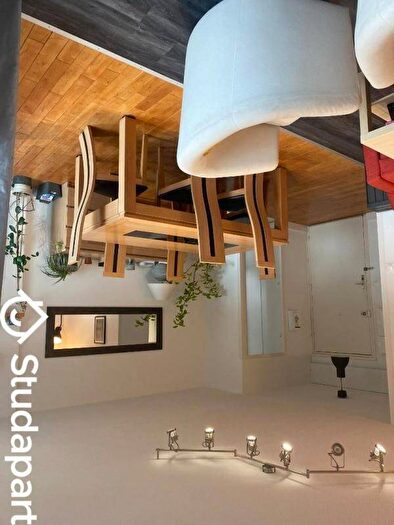 Appartement à louer - Ovalie, Bagatelle, Pas du Loup, Montpellier - 1 pièce - 2 chambres