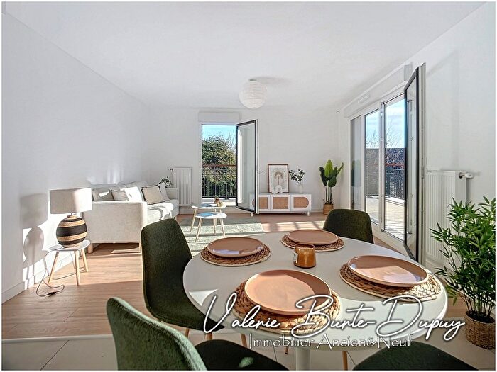 Appartement à vendre - Orléans, Saint-Marc, Faubourg Bourgogne - 4 pièces - 3 chambres