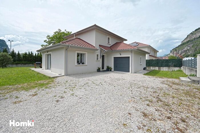 Maison à vendre - Voreppe - 5 pièces - 4 chambres