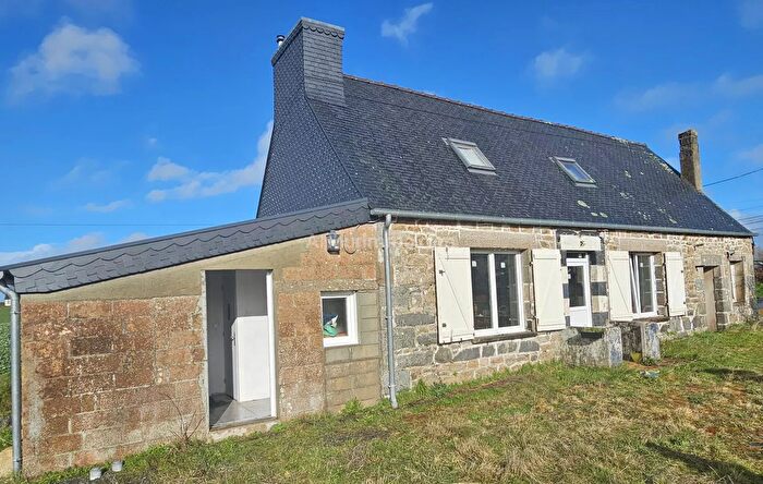 Maison à vendre - Plouaret - 5 pièces - 3 chambres