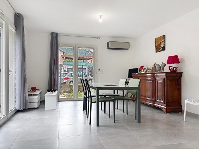 Maison à vendre - Tarascon-sur-Ariège - 5 pièces - 2 chambres