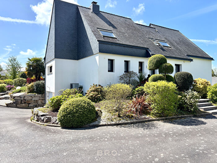 Maison à vendre - Elven - 8 pièces - 5 chambres