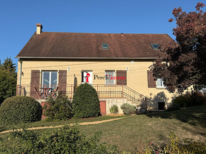 Maison 9 pièces à Mortagne-au-Perche, à vendre