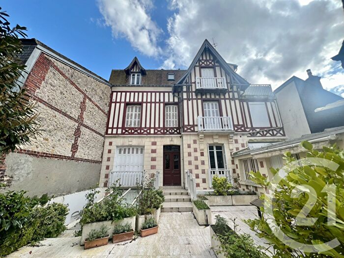 Appartement 4 pièces à vendre à Deauville