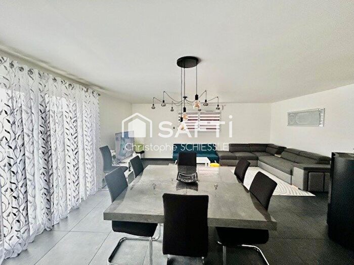 Maison à vendre - Delle - 4 pièces - 3 chambres