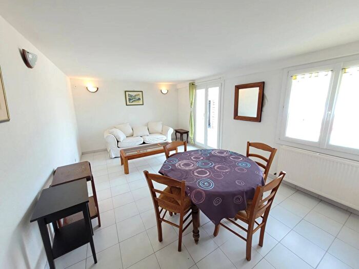 Appartement à louer - Centre Urbain, Venelles - 3 pièces - 2 chambres