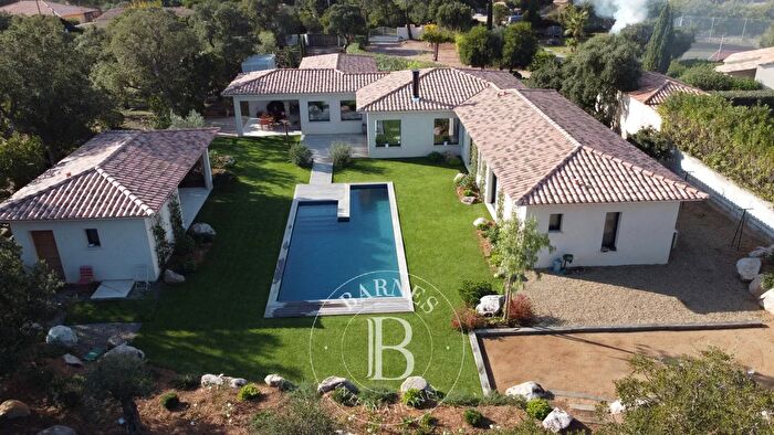 Maison à vendre - Lecci - 5 pièces - 3 chambres