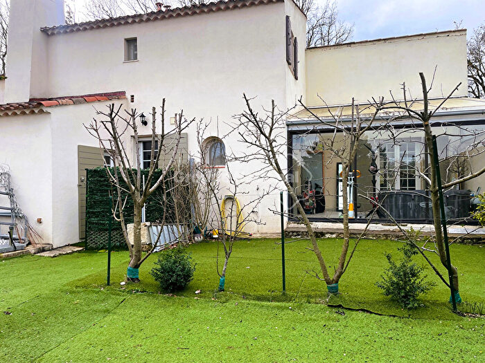 Maison à vendre - Aix-en-Provence, Saint-Donat, Les Platanes - 4 pièces - 3 chambres
