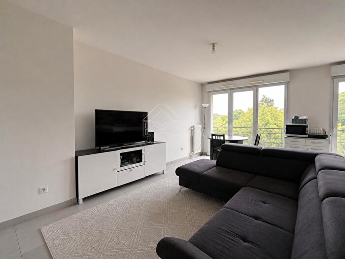 Rosny-sur-Seine : Appartement 3 pièces à vendre