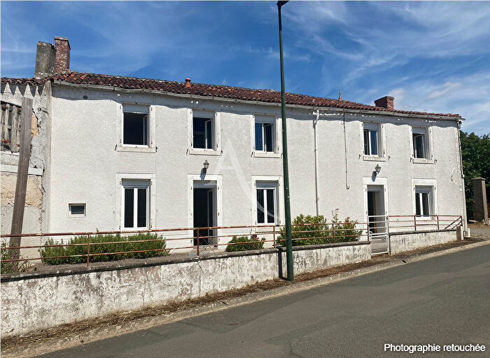 Maison 5 pièces à Bourneau, à vendre