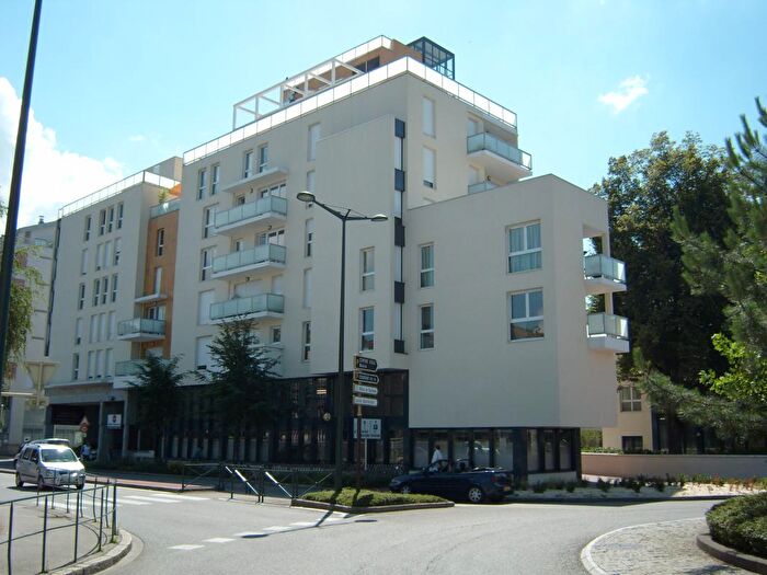 Appartement 3 pièces à Annecy, Centre-ville, Vieille ville, Marquisats, à louer