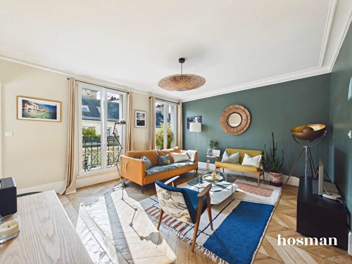 Appartement 4 pièces à Paris 10ème, Saint-Vincent de Paul, Lariboisière, à vendre