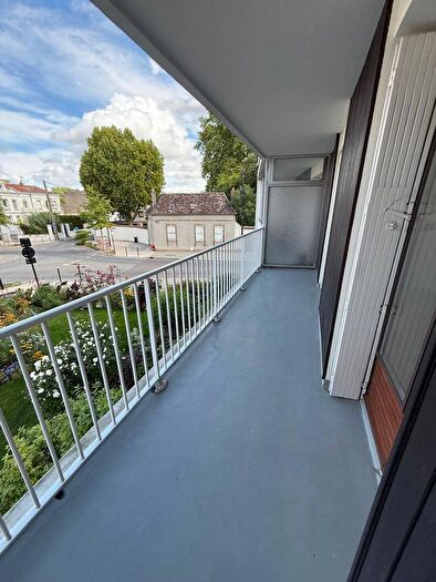 Appartement à louer - Briand Leclerc, Sens - 2 pièces - 1 chambre