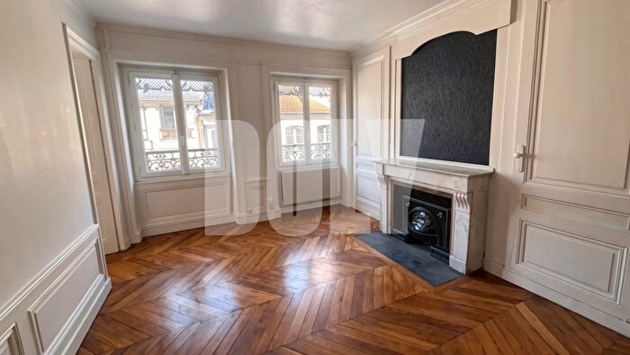 Appartement à vendre - Paris e , Jardin des Plantes - 2 pièces - 1 chambre