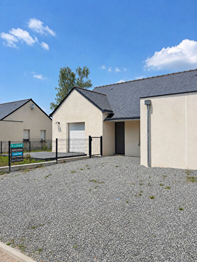 Maison 3 pièces à louer à Pleucadeuc