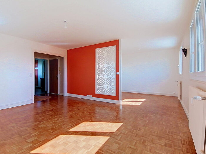 Appartement 4 pièces à vendre à Luisant