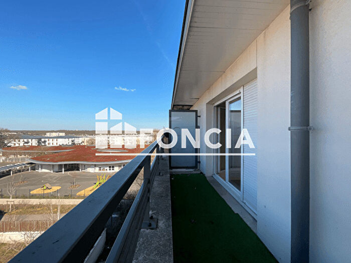 Appartement à vendre - Corbeil-Essonnes, Tarterêts - 2 pièces - 1 chambre