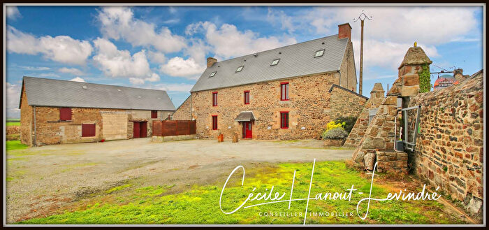 Maison à vendre - Saint-Georges-de-Gréhaigne - 17 pièces - 10 chambres