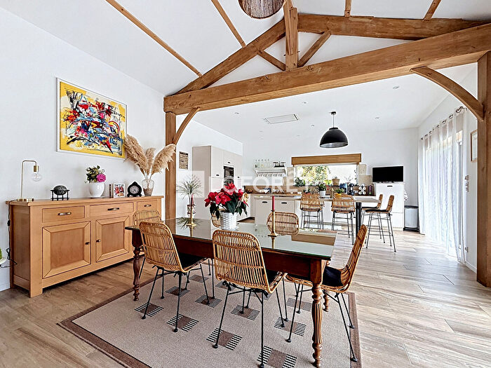 Maison 7 pièces à vendre - Saint-Macaire-du-Bois