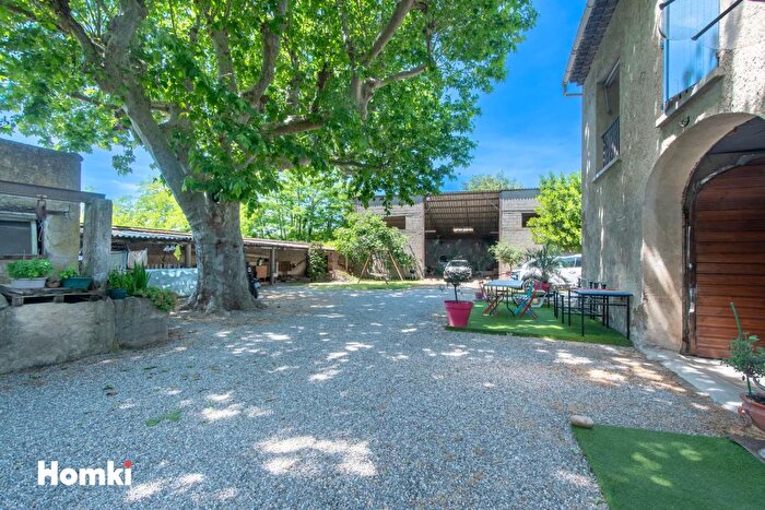 Maison 8 pièces à vendre à Mallemort