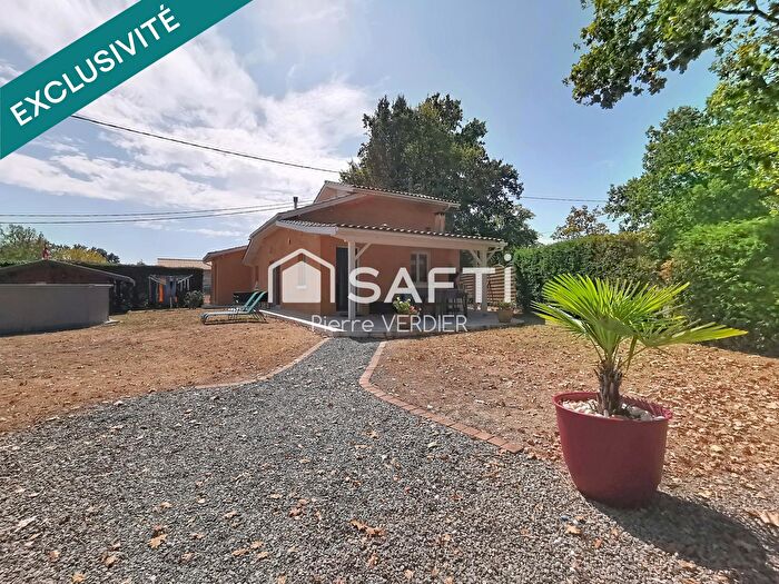 Saint-Yzan-de-Soudiac : Maison 5 pièces à vendre