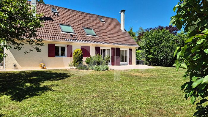 Maison à vendre - La Queue-en-Brie - 6 pièces - 5 chambres