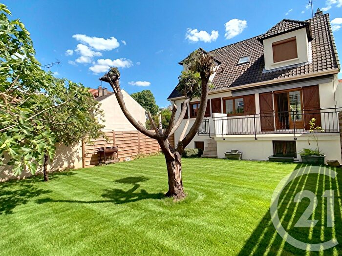 Orly, Grignon, Roses : Maison 6 pièces à vendre