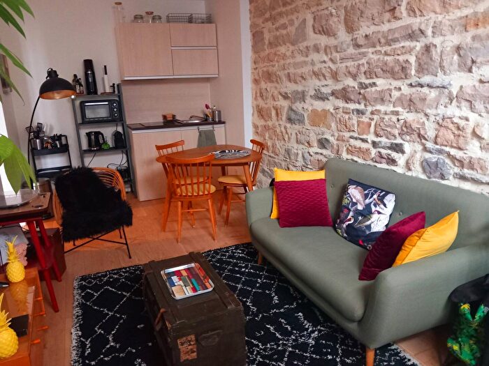 Appartement à louer - Croix Rousse Gros Caillou, Lyon ème arrondissement - 2 pièces - 1 chambre