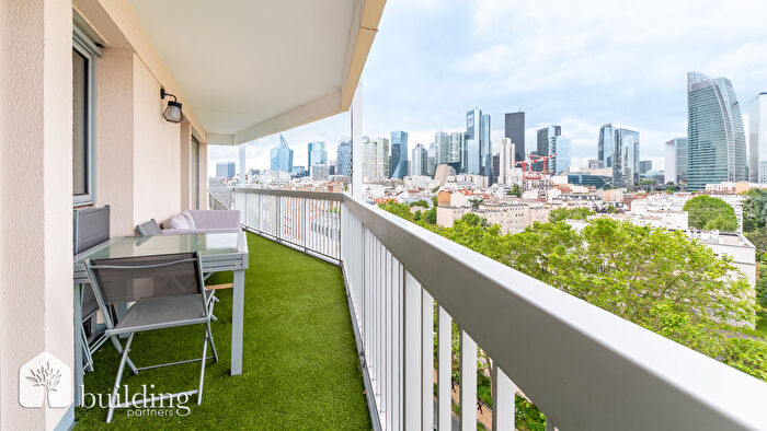 Courbevoie, Marceau République : Appartement 3 pièces à vendre