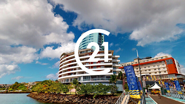 Appartement à vendre - Fort-de-France - 4 pièces - 3 chambres