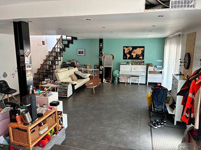 Maison 8 pièces à louer - Le Bachut, Lyon 8ème arrondissement