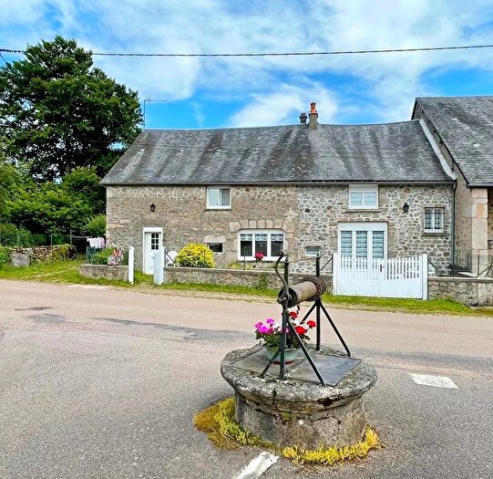 Maison à vendre - Gouloux - 7 pièces - 3 chambres