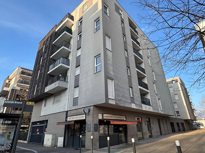 Appartement à louer - Strasbourg - 3 pièces - 2 chambres