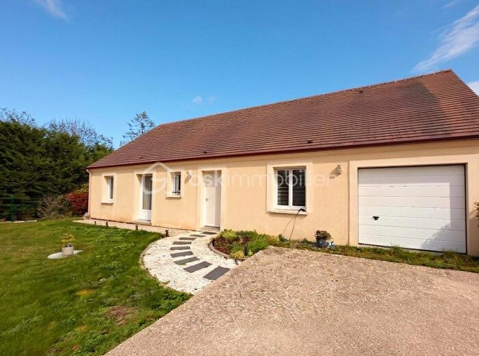 Maison à vendre - Russy-Bémont - 4 pièces - 3 chambres