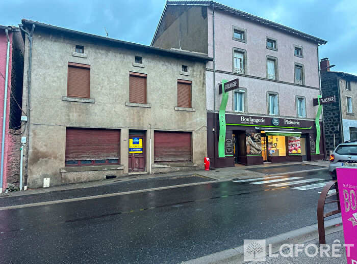 Maison à vendre - Costaros - 8 pièces - 6 chambres