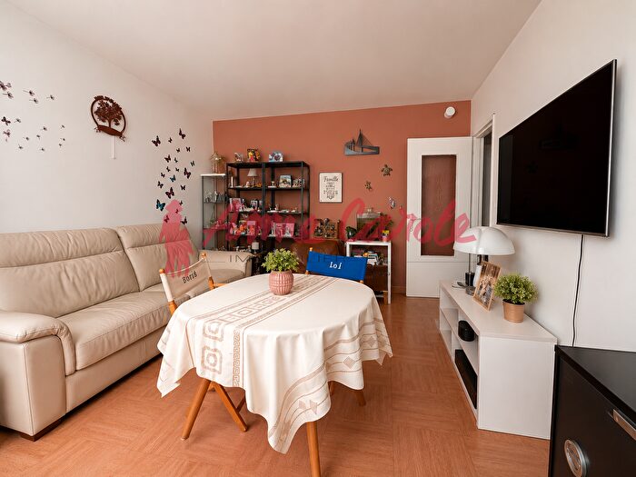Appartement 3 pièces à vendre à Joinville-le-Pont, Europe